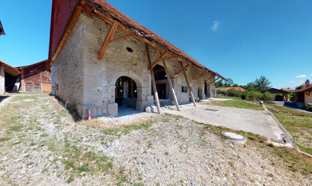 À vendre : immeuble locatif à Cheiry